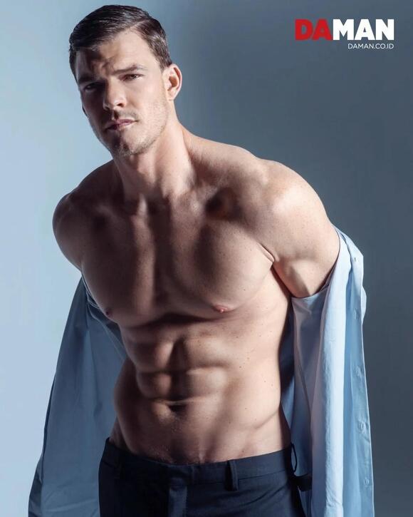 Alan Ritchson's Net Worth In 2025: Reacher's Riches Revealed - NewsBreak