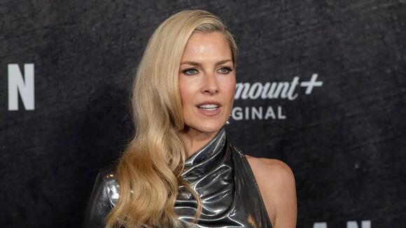 Ali Larter Goes Makeup-Free at Age 50 in Stunning Selfie - NewsBreak