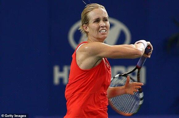 American tennis star Peyton Stearns cuts ties with her coach amid ...