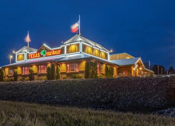 5 Best Family-Friendly Restaurant Chains, According to Chefs - NewsBreak