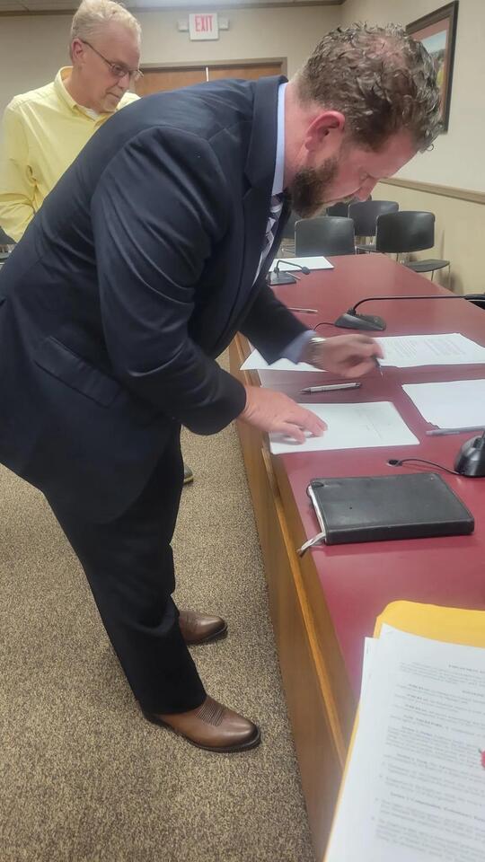 New Hamlet city manager to start in January - NewsBreak