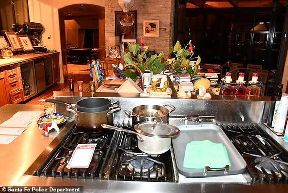 Gene Hackman's sprawling Santa Fe house 'could sell for $5M' despite ...