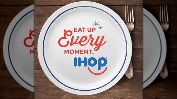 How The Slogans Of These 15 Chain Restaurants Changed Over The Years ...