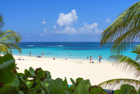 18 Tropical Beaches With Perfect White Sand - NewsBreak
