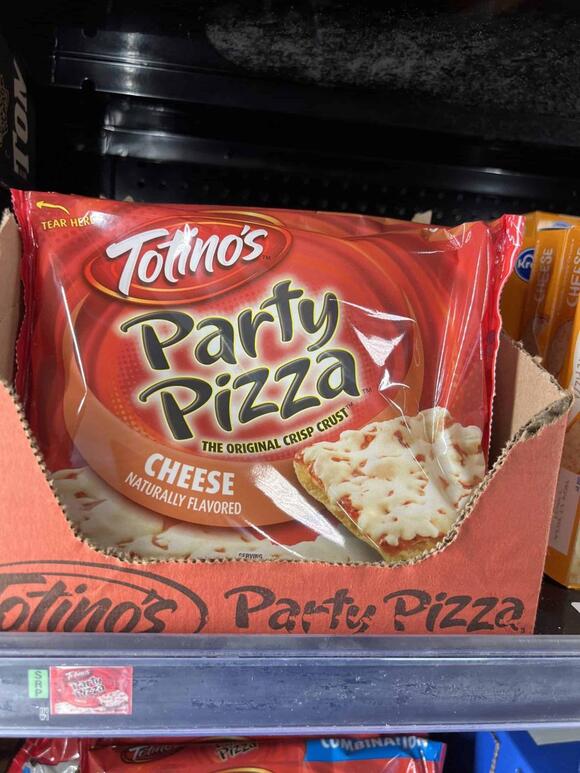 I Tried 8 Different Brands of Frozen Pizza, There Was One Clear Winner ...