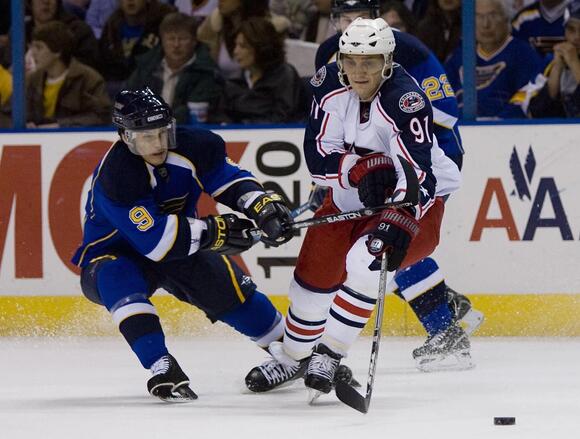 Red Wings Retire Sergei Fedorov’s #91 Jersey - NewsBreak