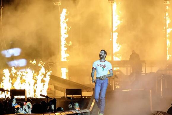 Post Malone And Jelly Roll Kick Off Highly-Anticipated Stadium Tour ...