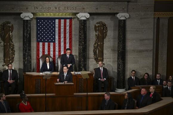 Biden and Kishida Agree to Tighten Military and Economic Ties to Counter China