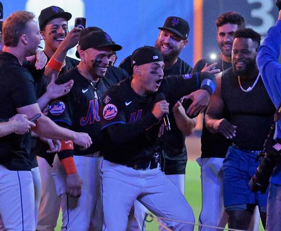 ‘OMG’ Mets latest team in long line to adopt a catchy, fan-favorite tune