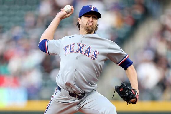 Jacob deGrom dialing it back in hopes of staying healthy this time ...
