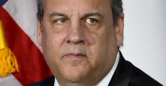 Chris Christie Slams Trump: Sending Two Real Estate Developers to Iran ...