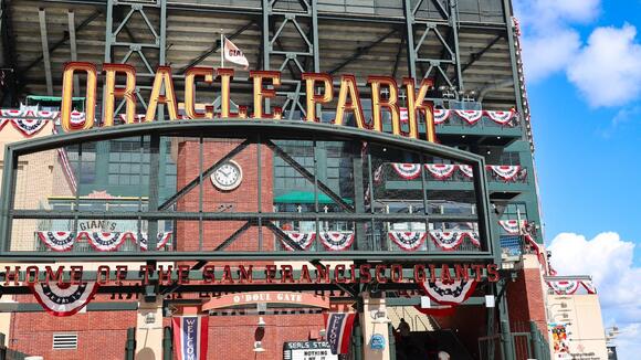 Caltrain Adds Extra Trains for Giants Games - NewsBreak