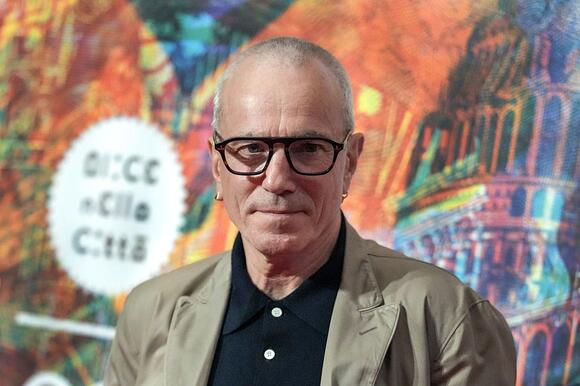 10 Actors Who Have Come To Define Awards Season - NewsBreak