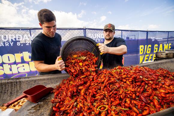 Guy Fieri brings his Flavortown Tailgate to San Francisco for Super ...