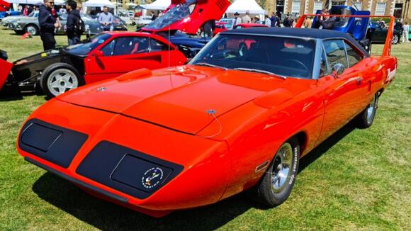 12 muscle cars that still feel larger than life - NewsBreak