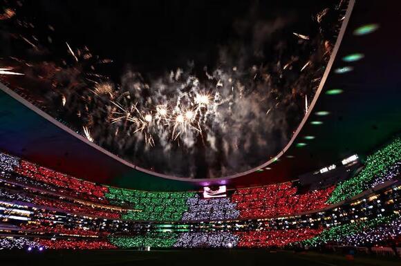 Tragedy at 2026 FIFA World Cup venue as fan dies in fall at Mexico vs ...