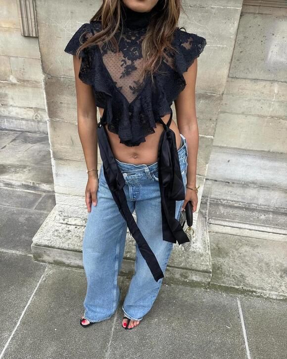 If French Women in Paris Are Wearing Lace this Autumn, It'll Be Exactly ...