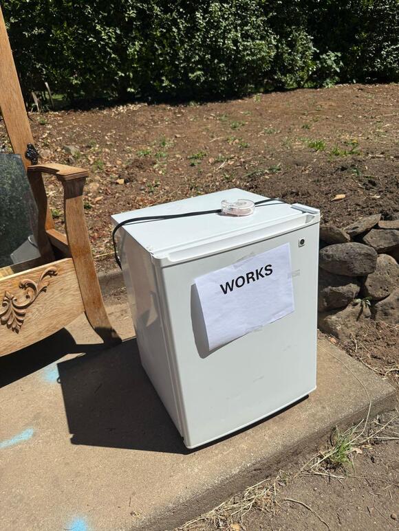 🎁 Freebies Up for Grabs in Santa Rosa Right Now - NewsBreak