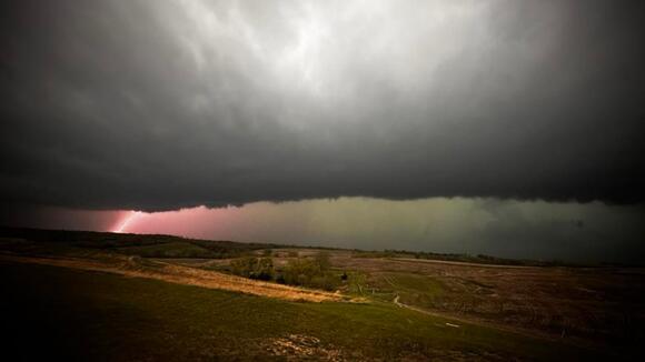 Iowans Capture the Fury: Reader Photos from Thursday Night’s Severe ...
