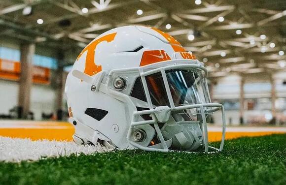 Tennessee Football Lands In-State Defensive Back Over Florida and ...