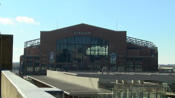 Roof upgrade coming to Lucas Oil Stadium - NewsBreak