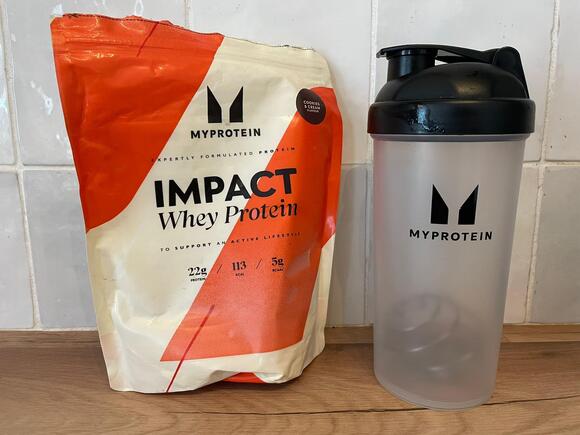 What is the difference between whey protein isolate and whey protein ...