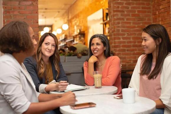 10 Social Habits That Push People Away - NewsBreak