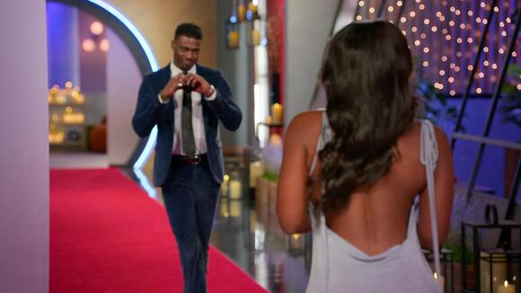 ‘Love Is Blind’ Exclusive: Clay Gravesande Opens Up About ‘Electric ...