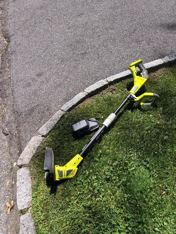 🎁 Free Finds Around Mamaroneck — Baby Gear & Tools Up for Grabs - NewsBreak