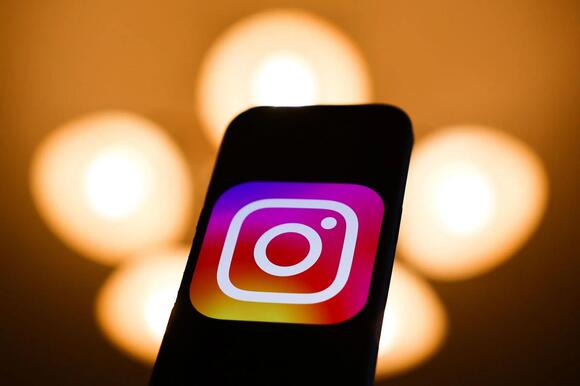 15 best Meme pages to follow on Instagram to make your feed hilarious ...