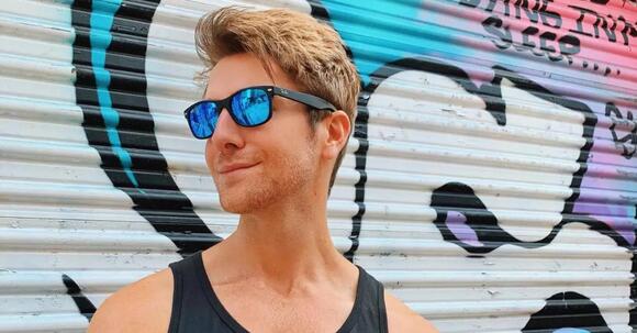 Hallmark Actor Died After Restaurant 'Threatened to Arrest' Patrons ...