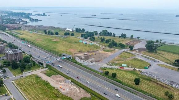 New Ralph Wilson Park pedestrian bridge setting course for Buffalo this ...