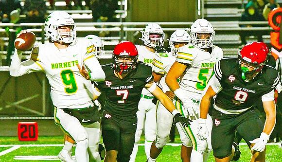 Field goal gives Edina 23-21 playoff win over Eden Prairie - NewsBreak