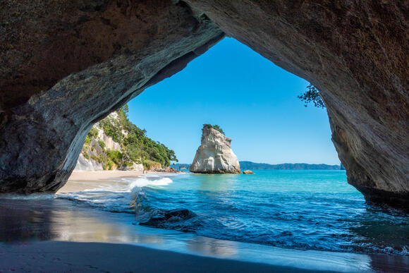 16 movie filming locations to visit in New Zealand - NewsBreak