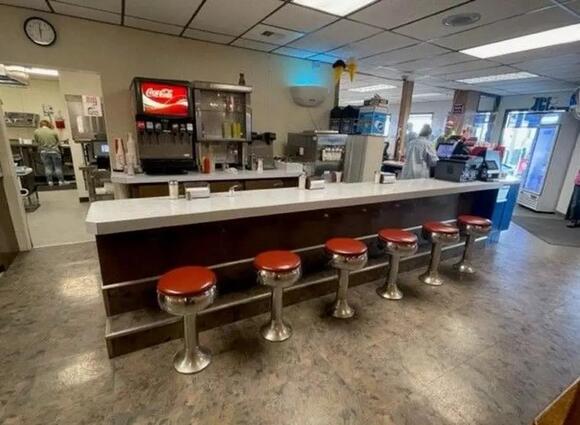 Is Eddie’s Corner Really Closing? Here’s The Truth - NewsBreak