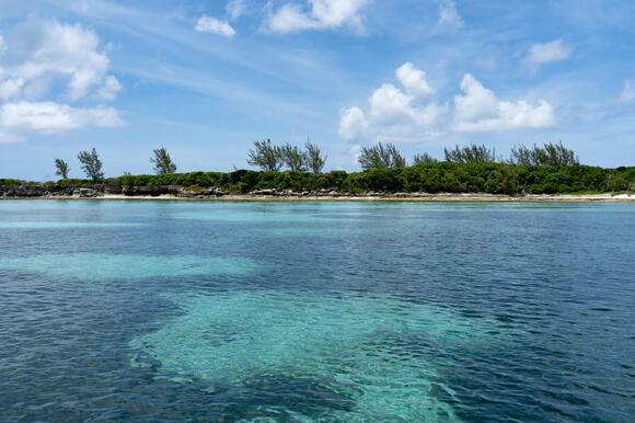 20 Hidden Caribbean Islands For People Who Hate Crowds - NewsBreak