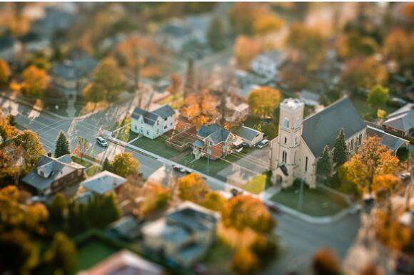 20 Signs You Grew Up in a Small Town - NewsBreak