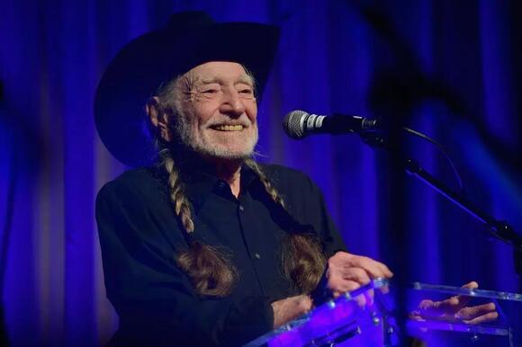 These 36 Country Singers Have Battled Cancer - NewsBreak