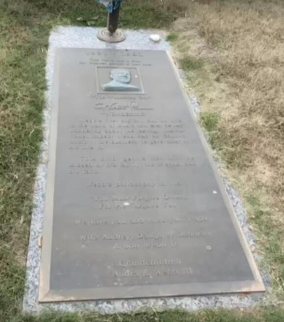 Drake White + Wife Alex Share Heartbreaking Death of Baby Daughter ...