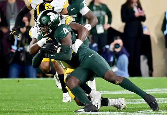 Former Michigan State transfer receiver Jaron Glover commits to ...
