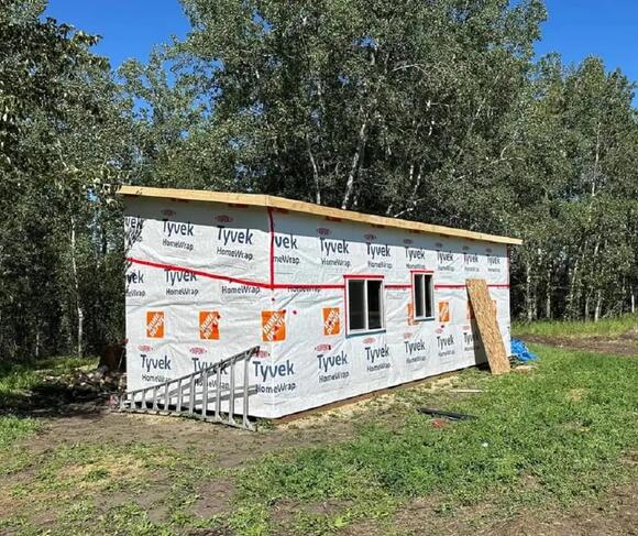 Builder shares progress photos of super-affordable tiny house project ...