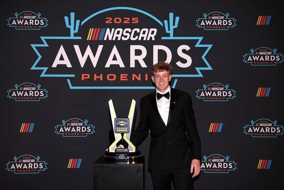 10 NASCAR Award red carpet photos as Chase Elliott's popularity reign ...