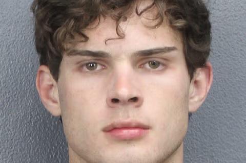 ‘Looksmaxxing’ influencer Clavicular arrested in Florida as officials ...