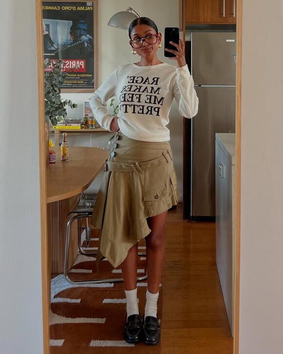 Dressing Up for Work Is a Thing Again—Why Corporate Girls Are 2025's ...