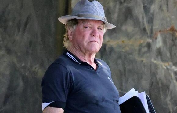 Lisa Vanderpump’s Husband Ken Todd Slapped With Legal Papers Outside ...