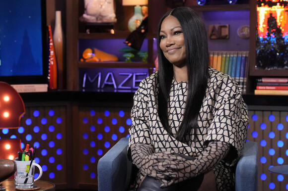 Lisa Rinna Reacts to Garcelle Beauvais Leaving RHOBH - NewsBreak