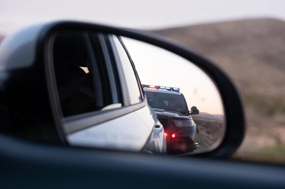 New Wisconsin Traffic Law Keeps Stopped Vehicles Safer - NewsBreak