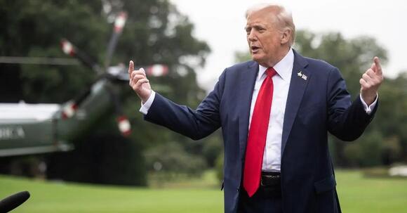 Trump's Enemy Gavin Newsom Mocks 'Dozy Don' After the Prez, 79, Appears ...