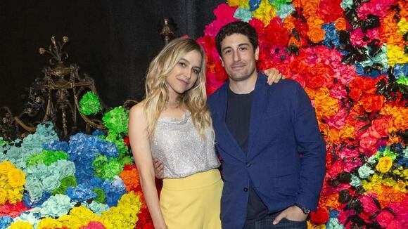 Inside Jason Biggs and Jenny Mollen's Relationship — Following Their ...