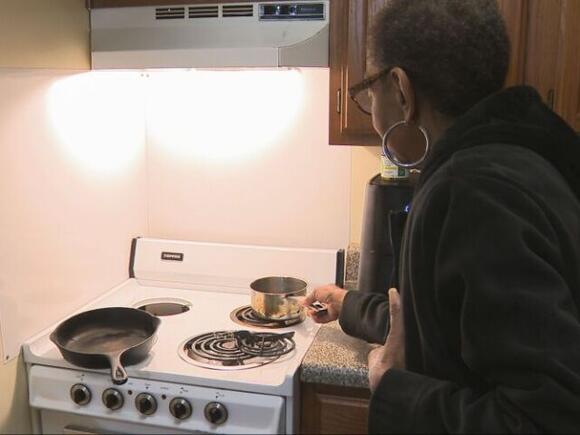 Residents at Nashville apartments say they’ve gone months without hot ...